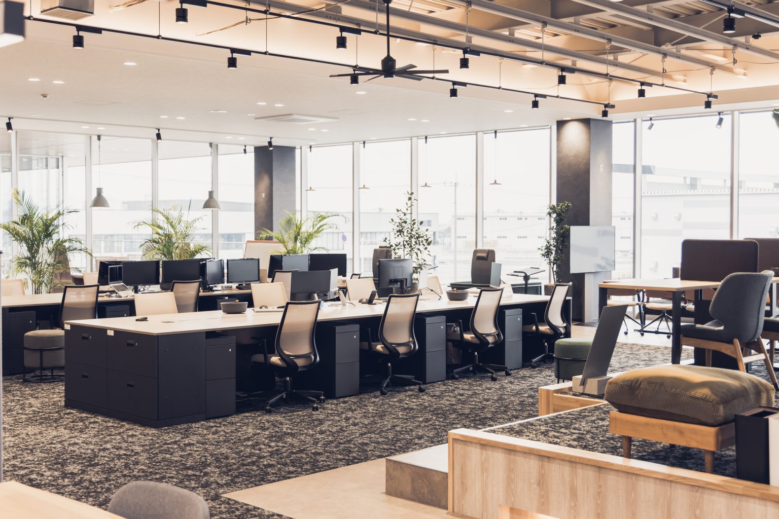 業務用エアコンと家庭用エアコンの違いは？最適な選び方を紹介 | ダイキンHVACソリューション東京